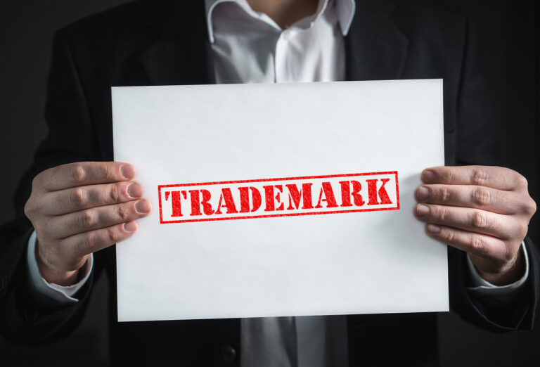 Trademark: Karakteristik, Proses Daftar, & Manfaatnya (Lengkap)