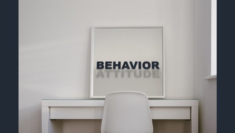 Behavior: Definisi, Jenis, Contoh & Faktor yang Mempengaruhinya